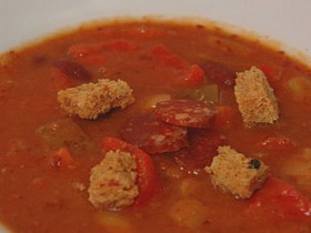 Recette soupe mexicaine aux tomates haricots rouges chorizo - Cuisine ...