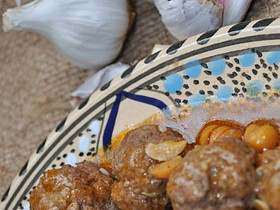 Recette mtewem ou boulettes de viande hachée à l’ail - Cuisine facile